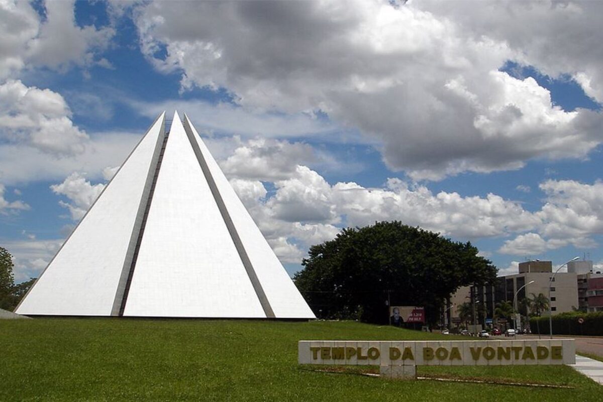 Temple of Good Will - Journey Latin America