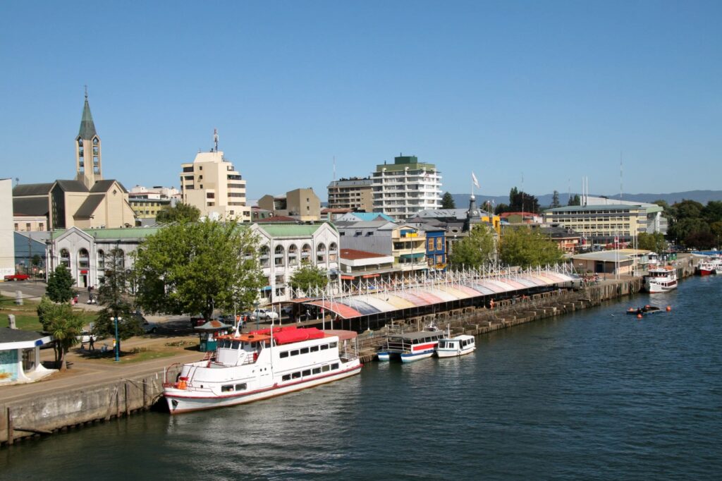 Explore Vaildivia - Journey Latin America