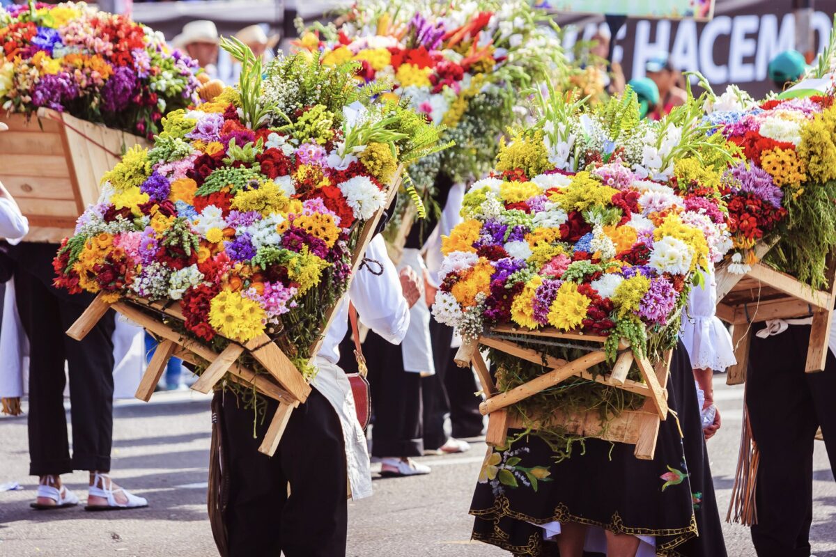 Silletas - the world's most extravagant flower festival - Journey Latin ...